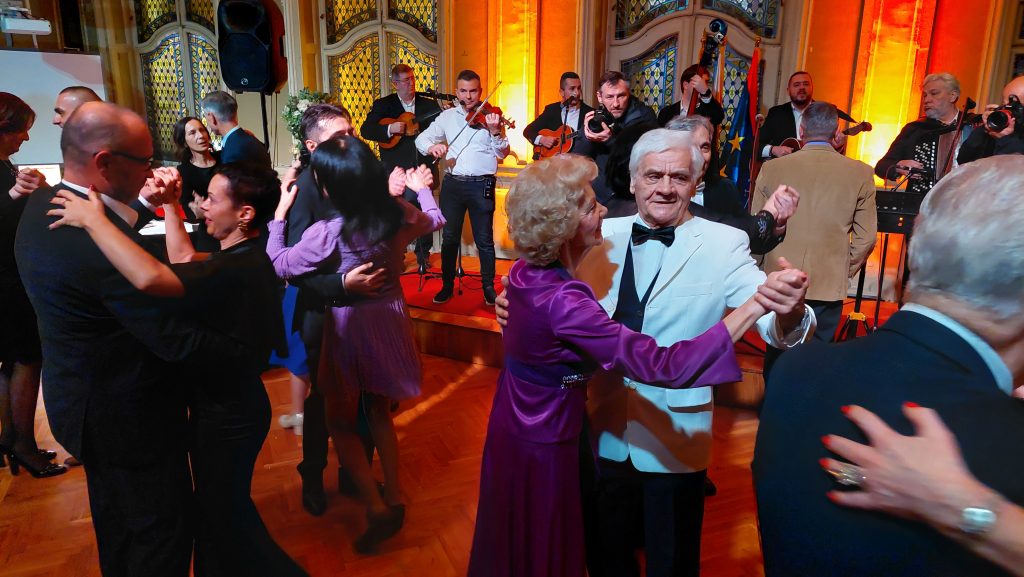 Svetosavski bal 2023. - RTV Santos